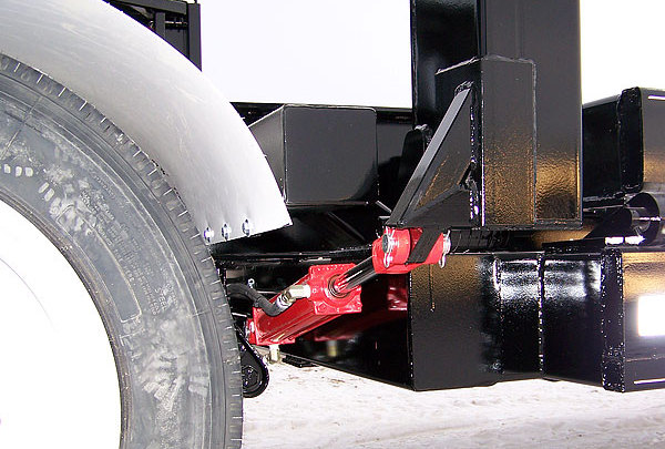 Combine Trailer Series to Accommodate Today's Combines