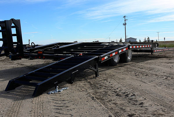 Combine Trailer Series to Accommodate Today's Combines